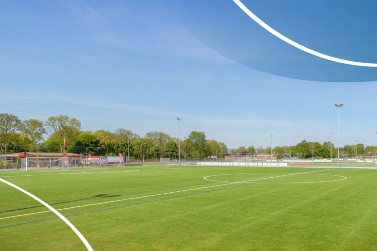 Antea Sport legt nieuwe voetbalvelden aan in Roelofarendsveen